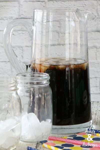 How to Make Homemade Root Beer
